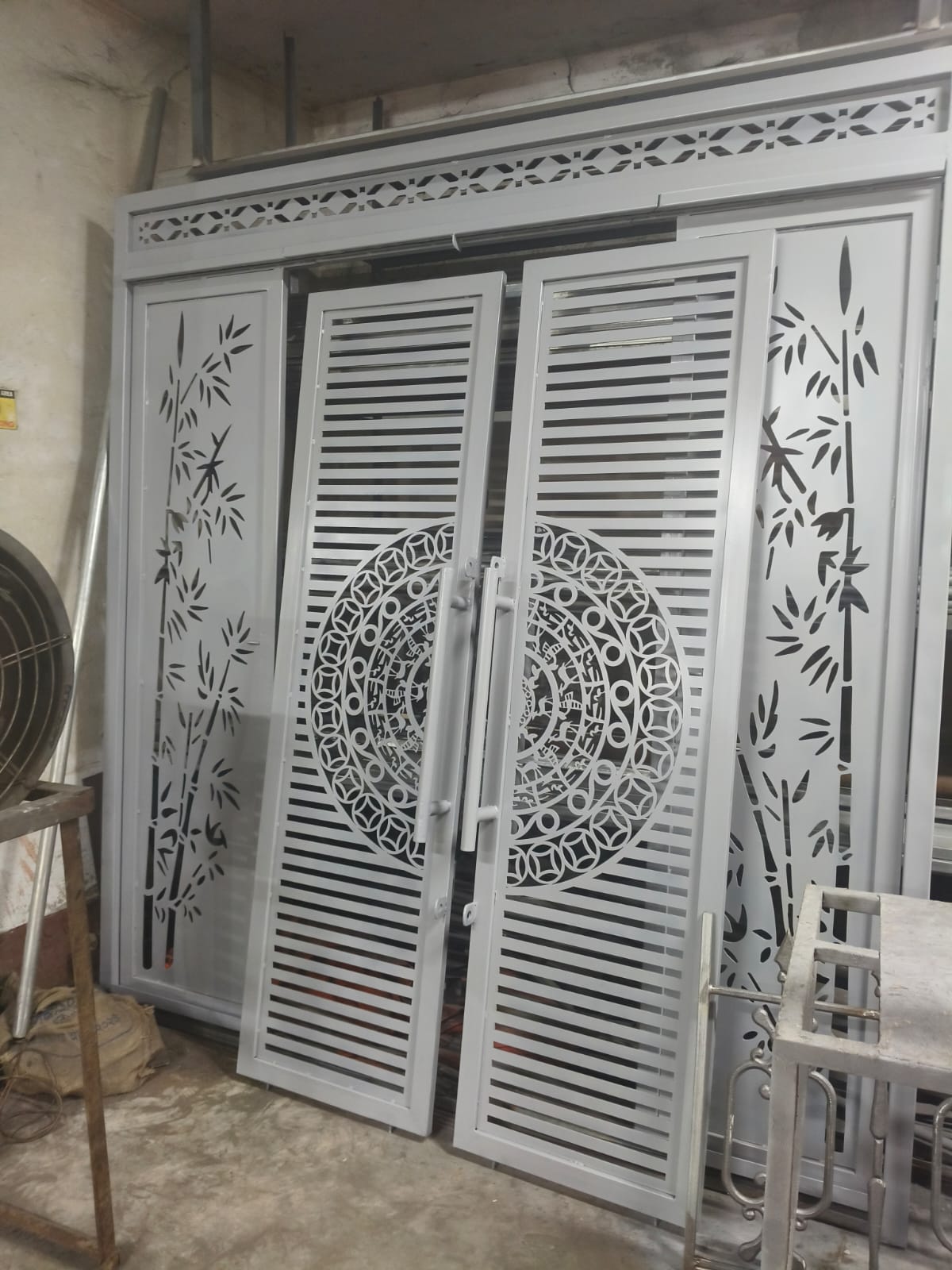 Premium Vietnamese Style Gate – 002 | Luxury Laser-Cut Main Gate Design ...